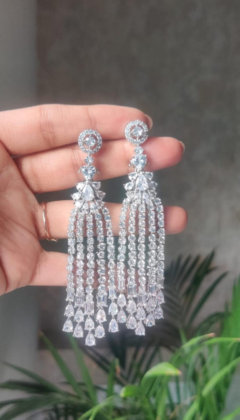 Aastha Earrings – Sara Jewellery